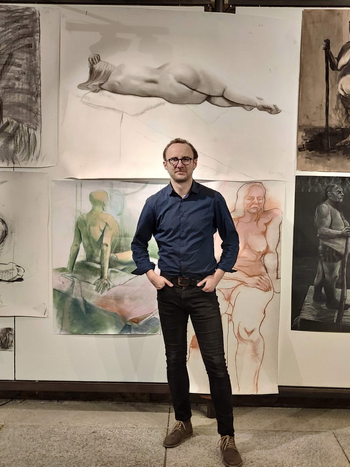 Interviews with the artists of the exhibition "DO NOT GO OUT THE WINDOW ...